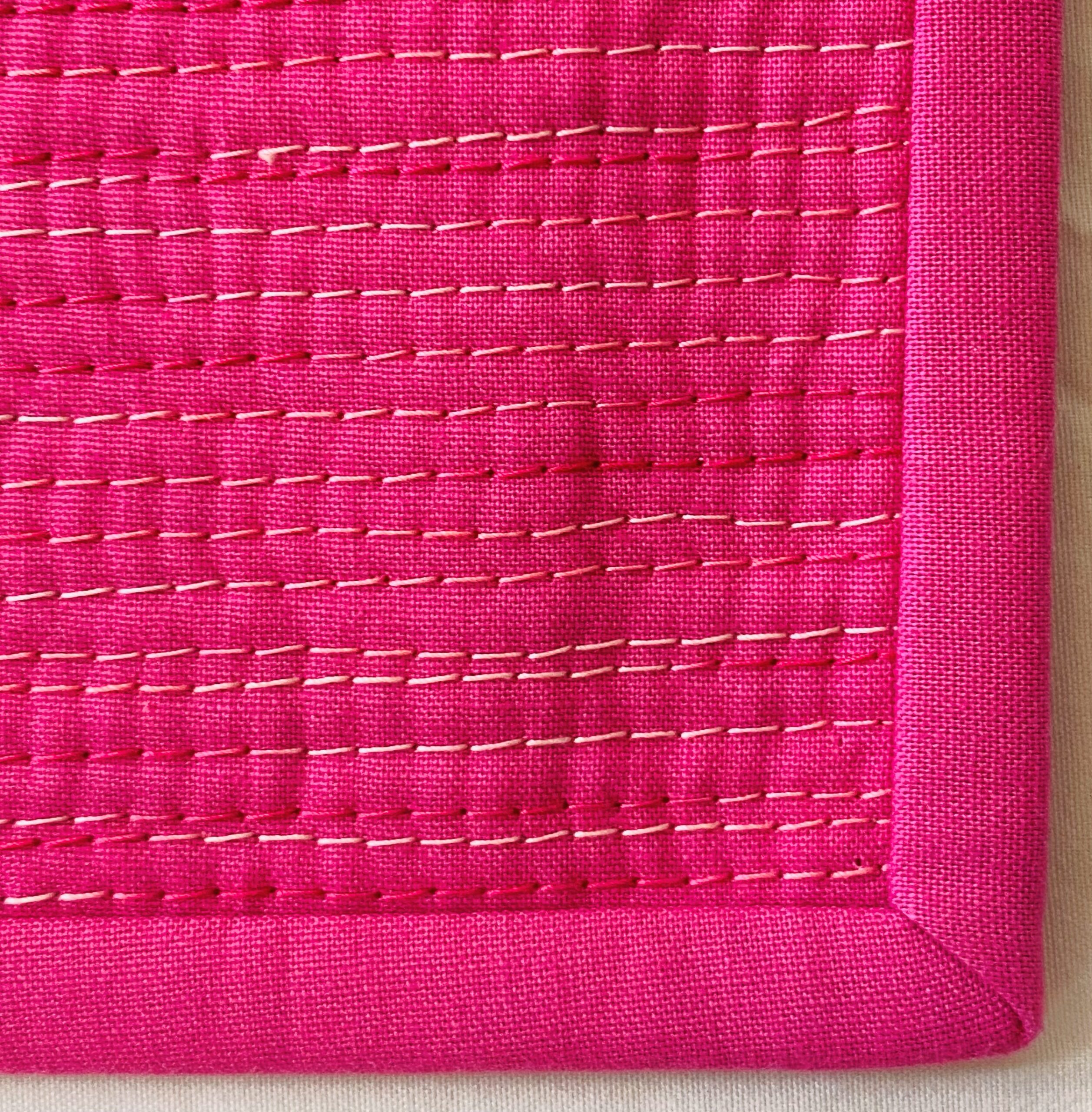 NJS2025-30-MO-Ontario-Barbies-Beach-Blanket-binding - Canadian Quilters ...