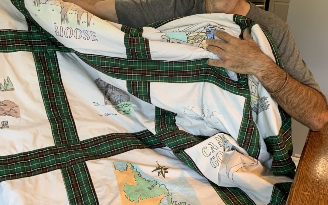 Chris Inglis (Baby Joey) with his quilt - Canadian Quilters Association ...